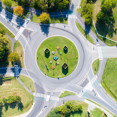 Accident rond-point : ce qu'il faut savoir - Infos et Conseils | MAAF